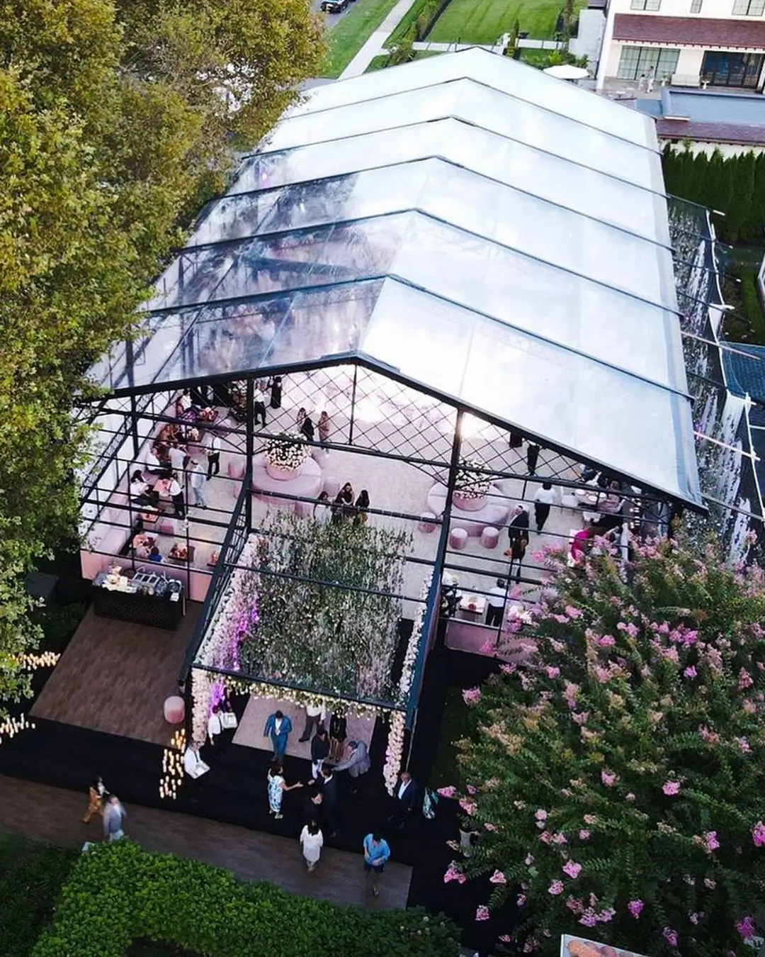 Tendas de Átrio para Eventos, Grandes Celebrações | Estruturas de Abrigo