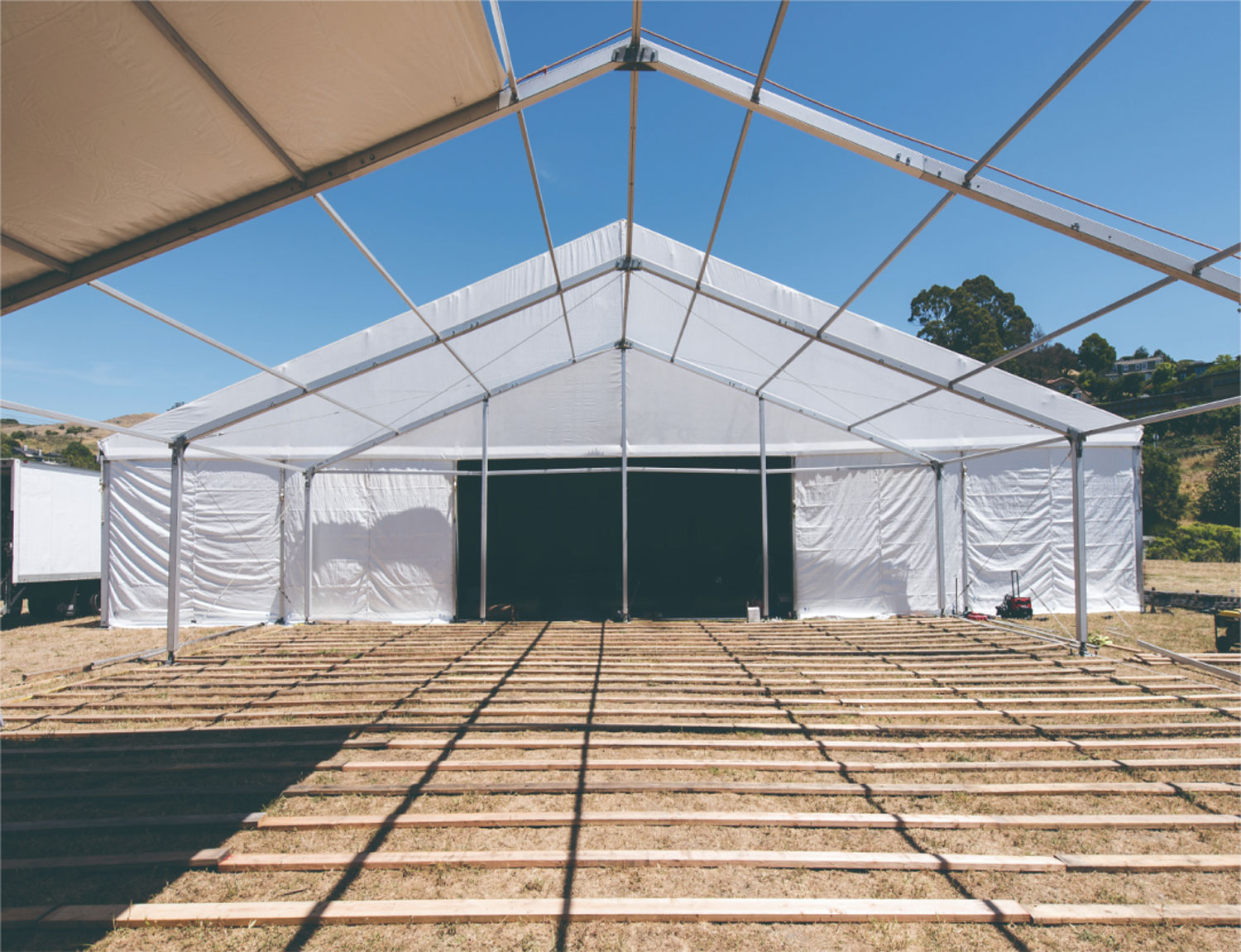8 Best Clear Span Tents Popular For Business And Events | Shelter ...