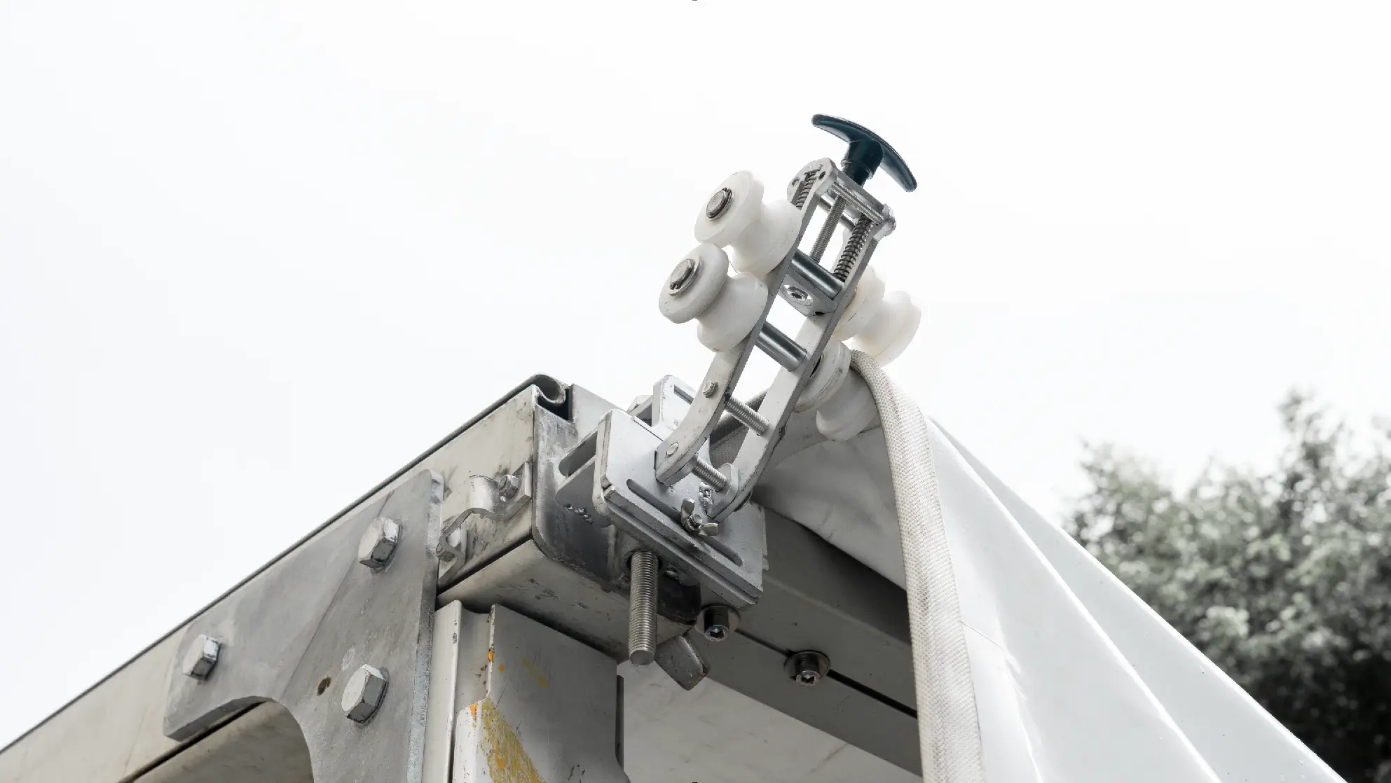 Automatic Fabric Pulling Machine | Shelter Structures