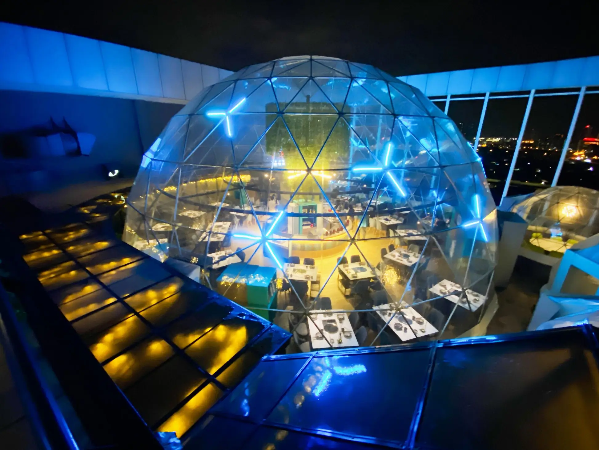 ラメラドームキャンプテントは革新的なソリューションを提供します