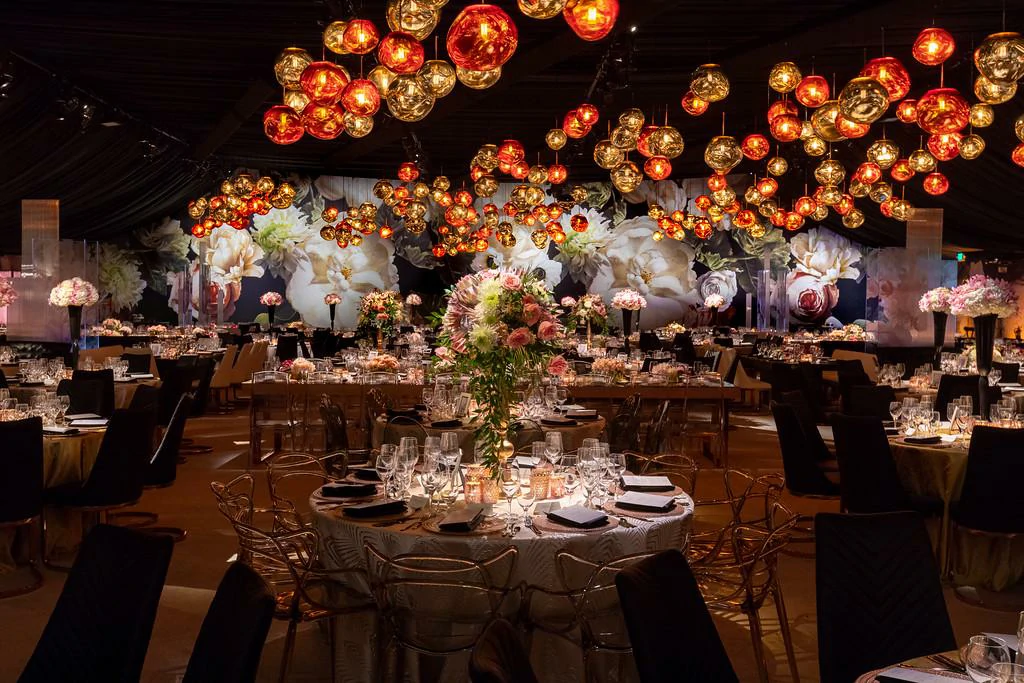 How to Create A Beautiful Backyard Engagement Party?