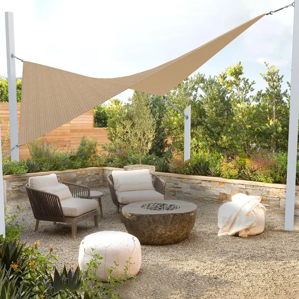 6 Ideias de Tendas de Sombra para Cobrir sua Piscina