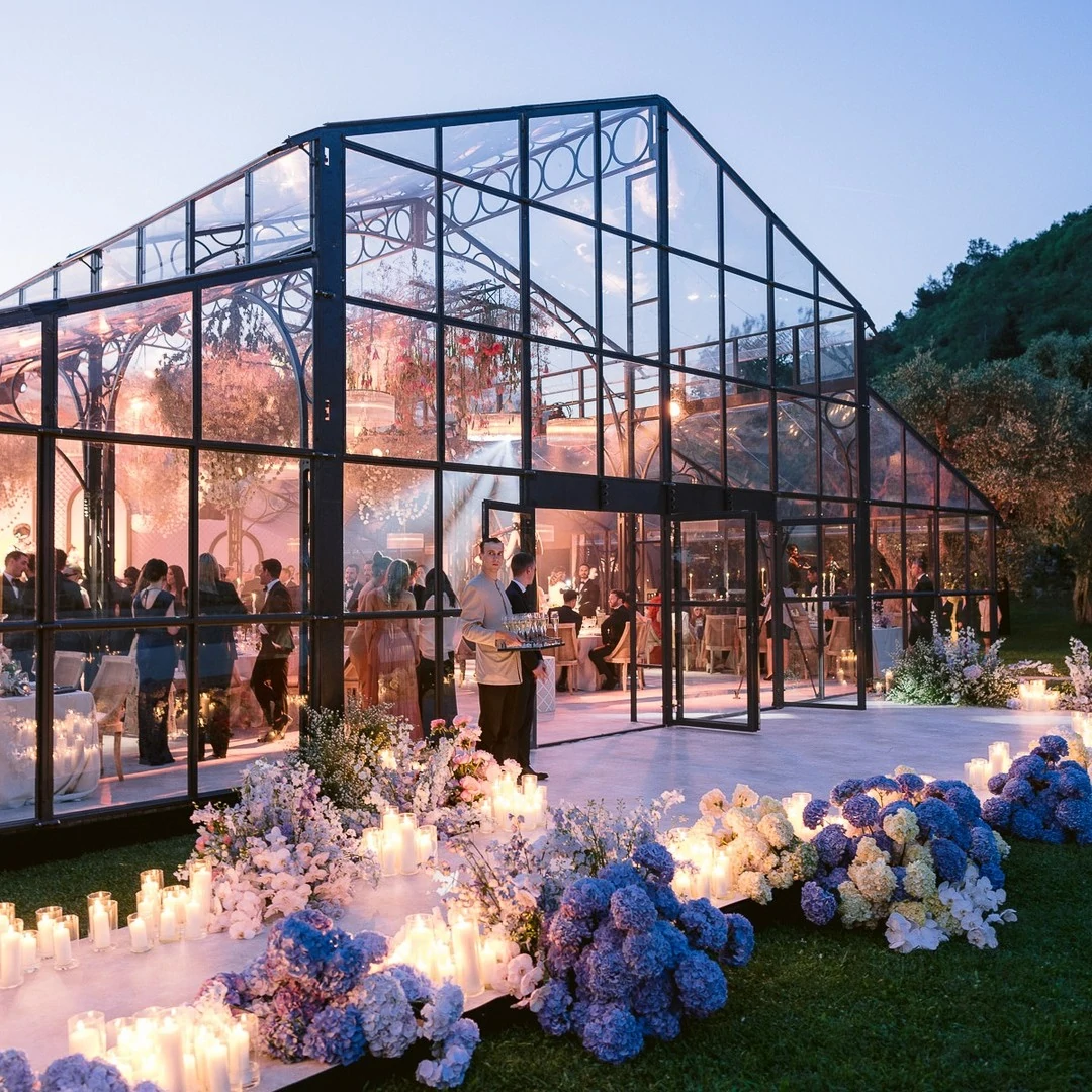 Transparante tent: ideaal voor feestjes.