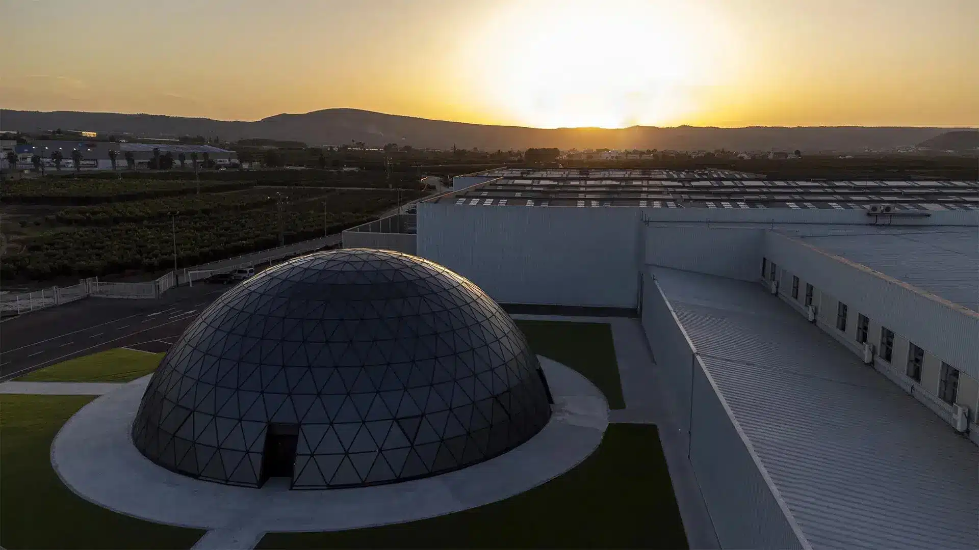 Glass Dome Showroom | Luxury and Innovation in Architectural Design ...