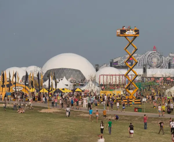 Ultimate Guide to Geodesic Dome Homes