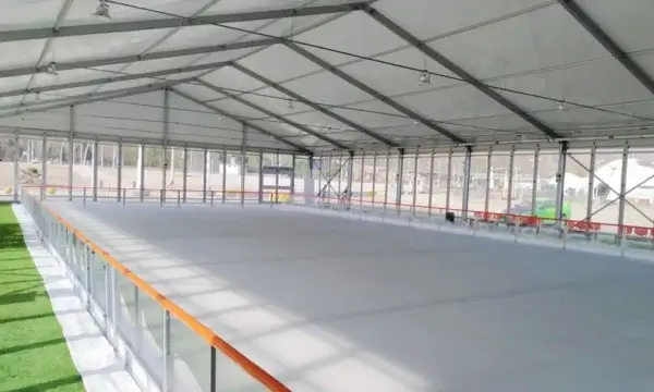How to use Igloo Ice Rink to explore the future of ice sports?